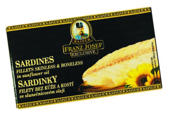 Sardina fileti bez kosti i kože u suncokretovom ulju, u umaku od ...