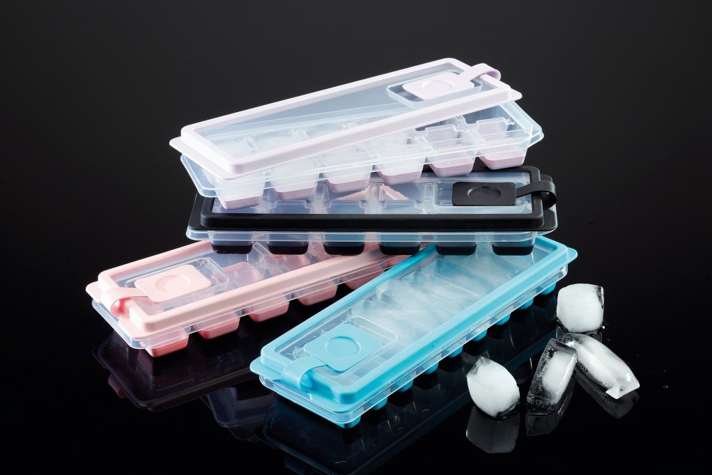 Kalup za led sa silikonskim dnom i poklopcem - Akcija - Njuškalo katalozi